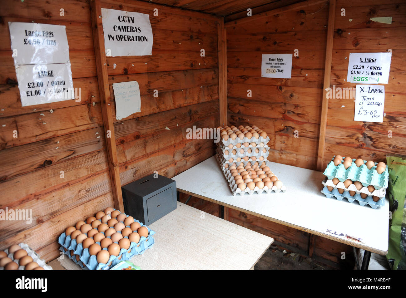 Honesty box for eggs at AireyHolme farm, Great Ayton Stock Photo - Alamy