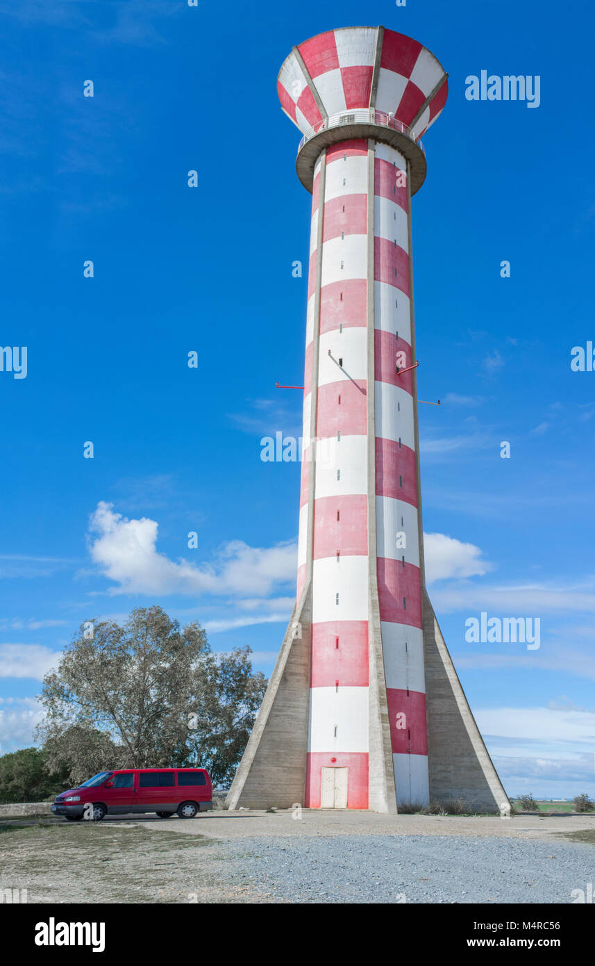 Concrete water storage tower hi-res stock photography and images - Alamy