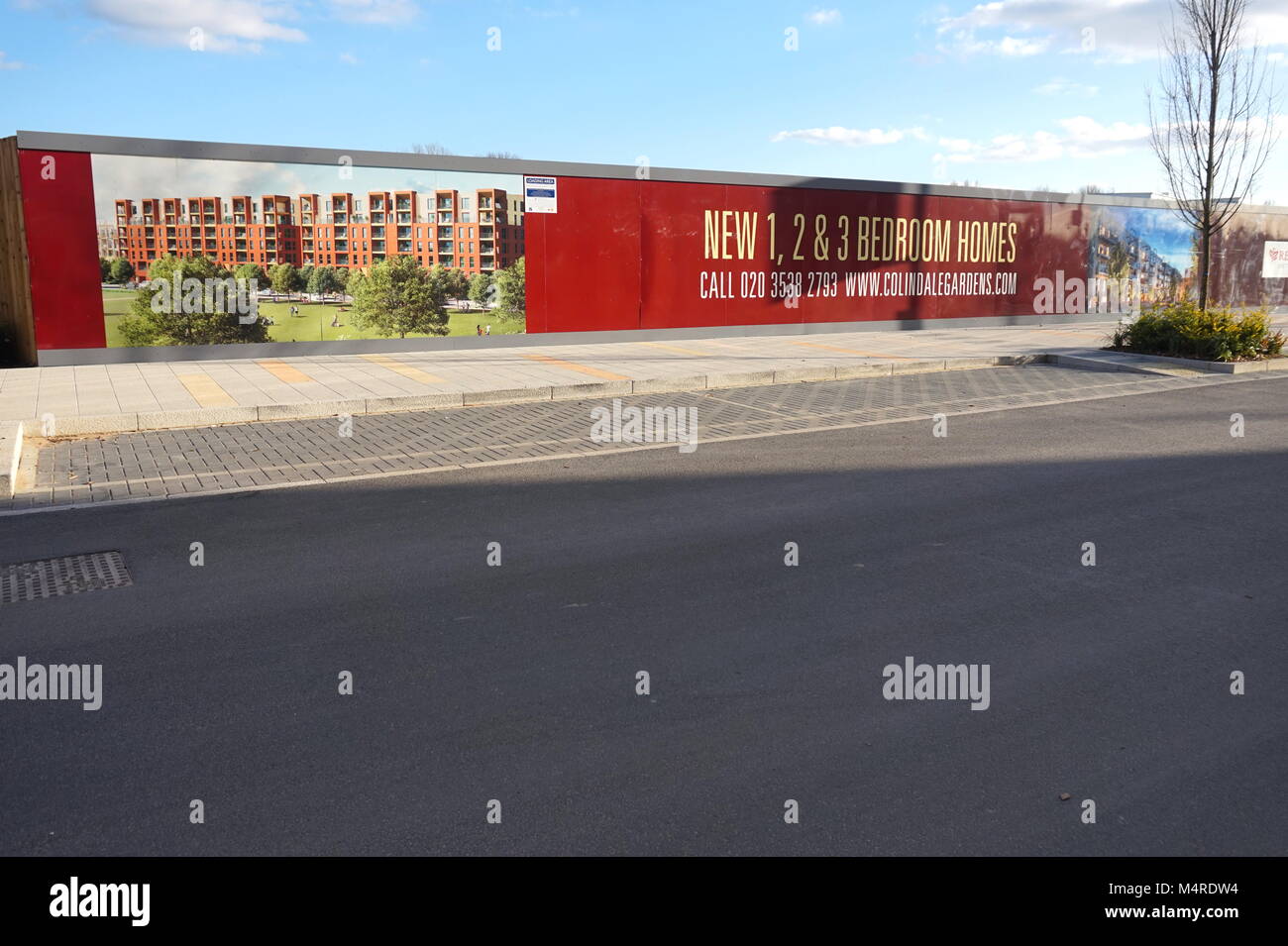 REDROW, Colindale Gardens Stock Photo - Alamy