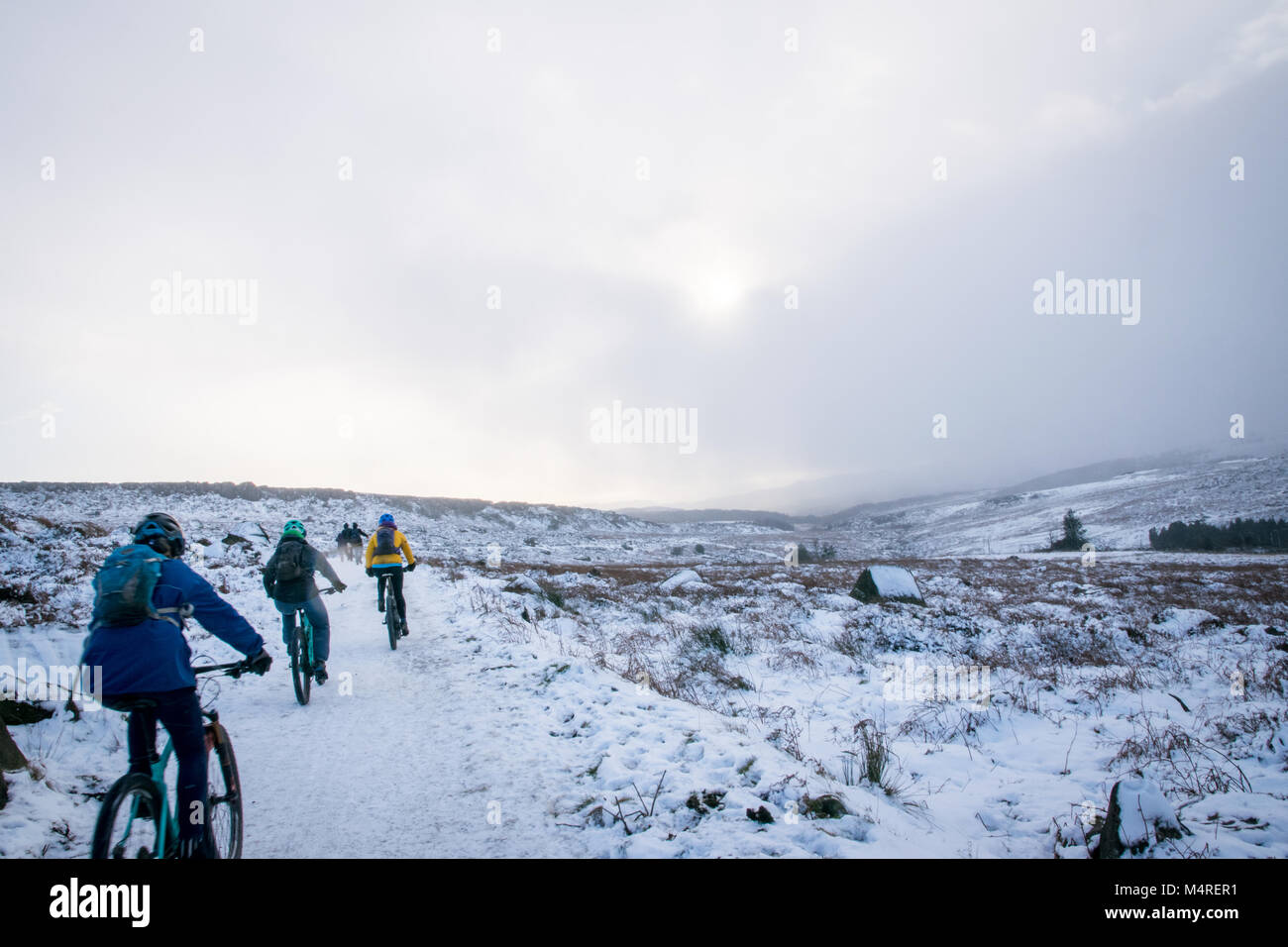 Walking from upper Burbage bridge to Padley Stock Photo - Alamy
