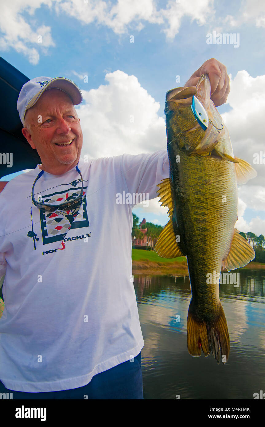 Nice bass hi-res stock photography and images - Alamy