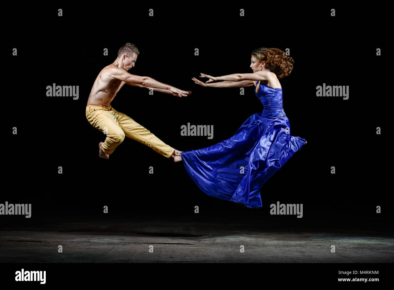Rhythmic dance movement hi-res stock photography and images - Alamy