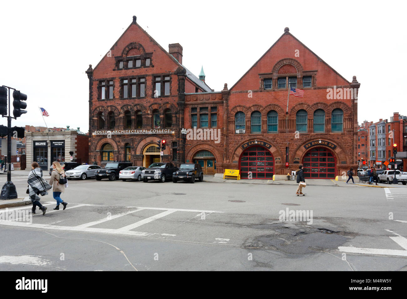 Boston firehouse hi-res stock photography and images - Alamy