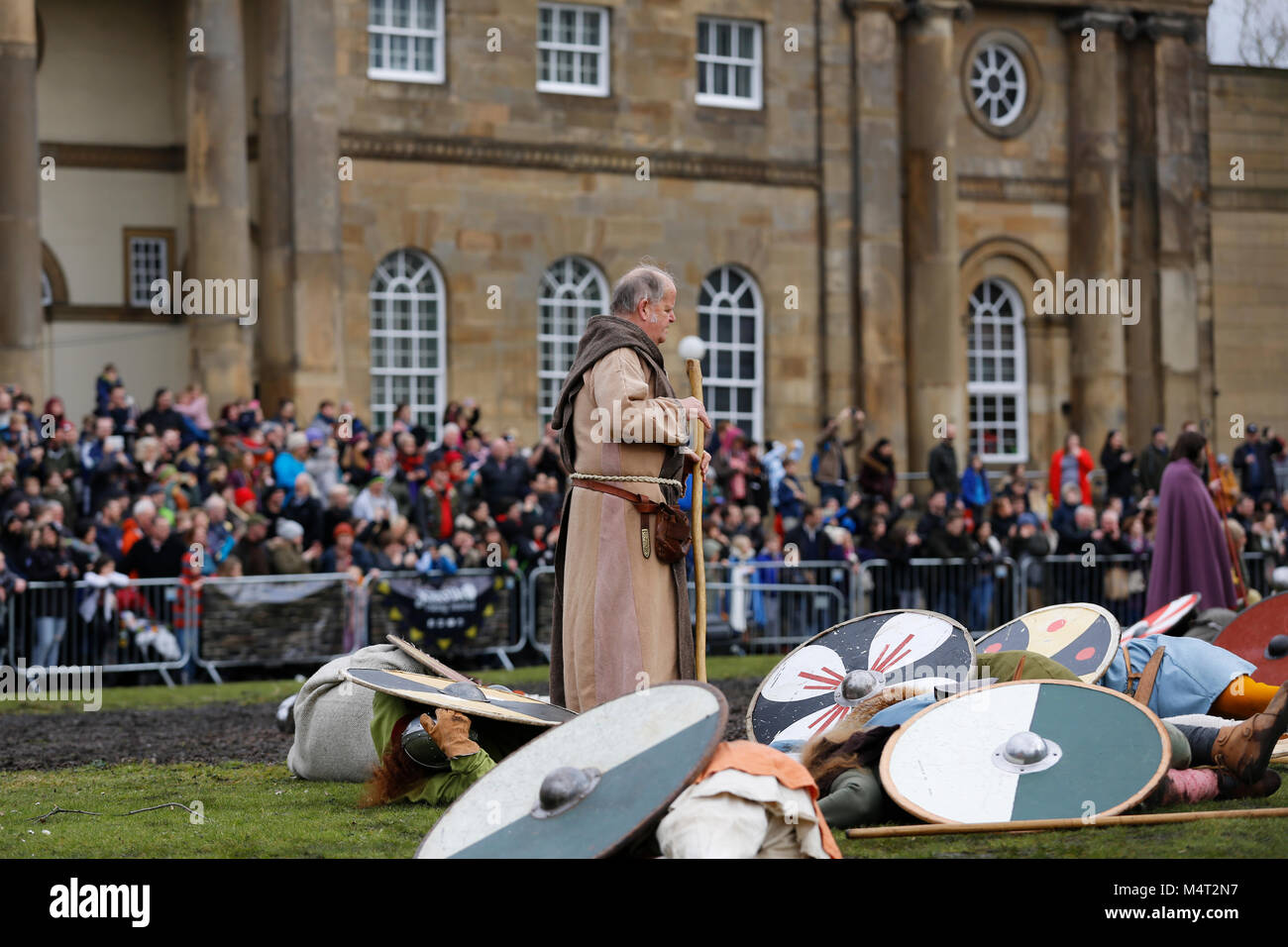 Anglo saxons vikings hi-res stock photography and images - Alamy