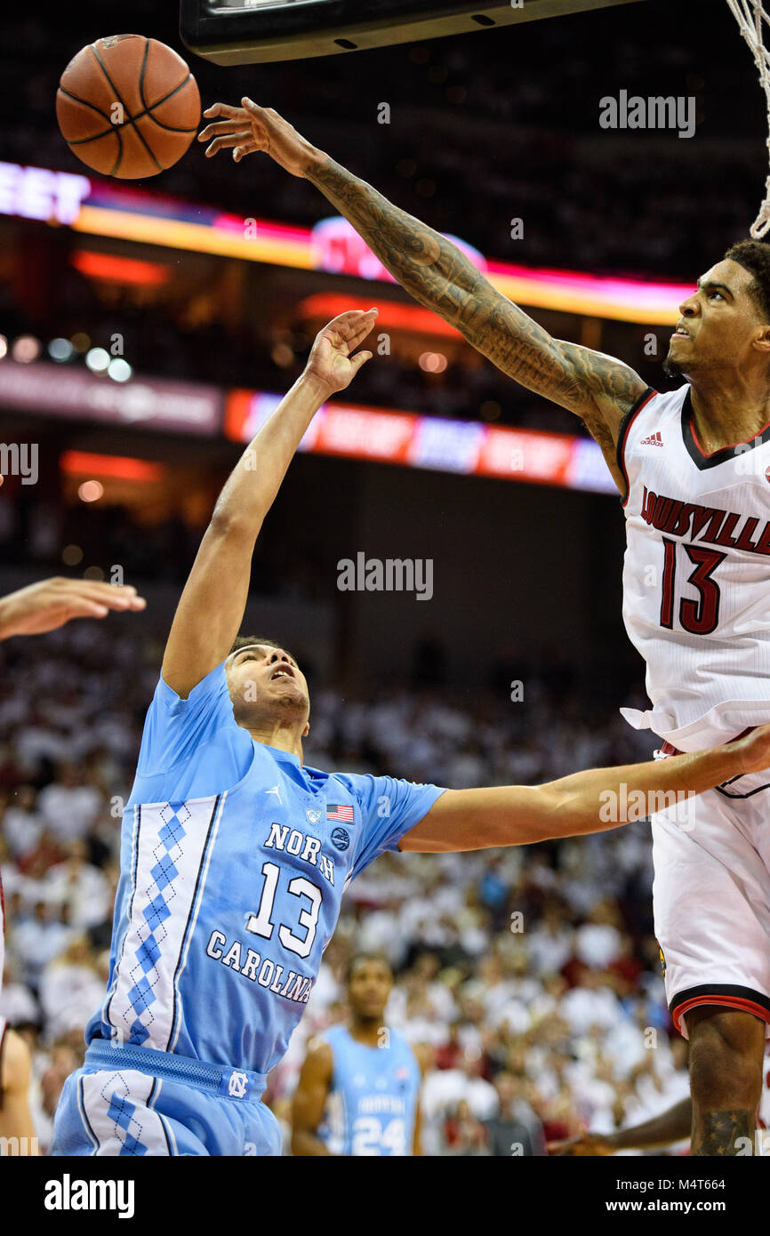 Louisville Cardinals forward Ray Spalding (13) blocks the shot from ...