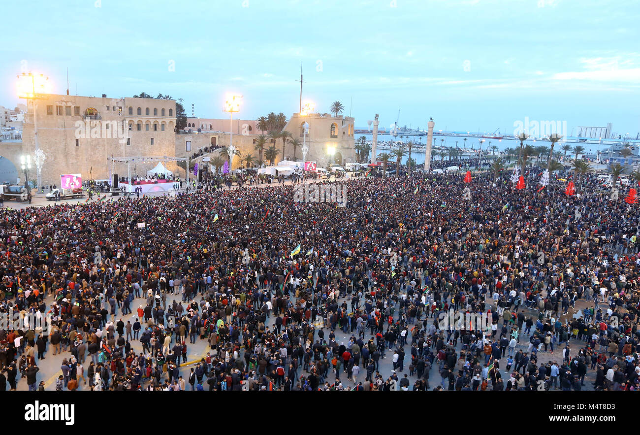 Libyan uprising hi-res stock photography and images - Alamy