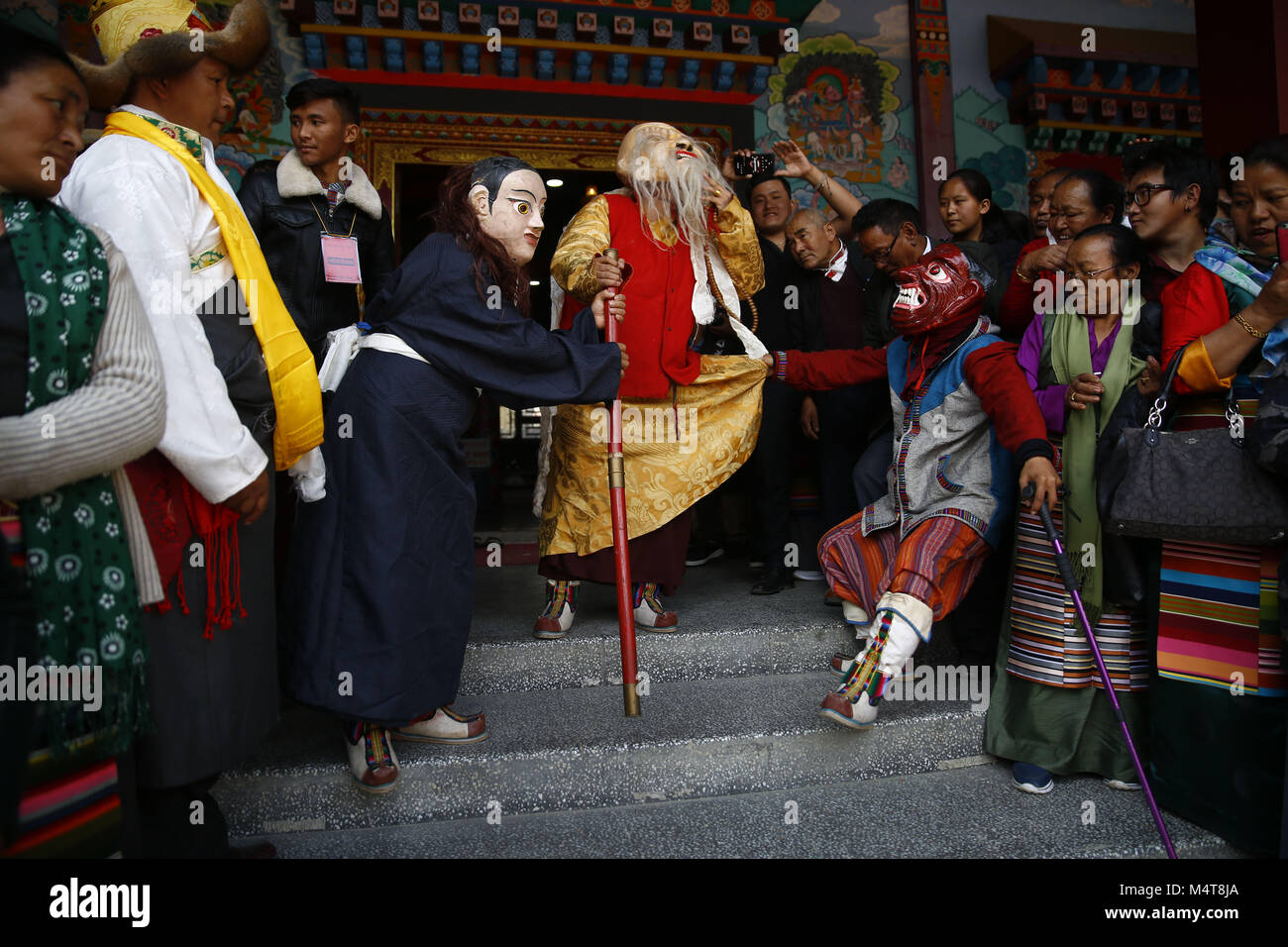 Kathmandu, Nepal. 18th Feb, 2018. People from the Sherpa community ...