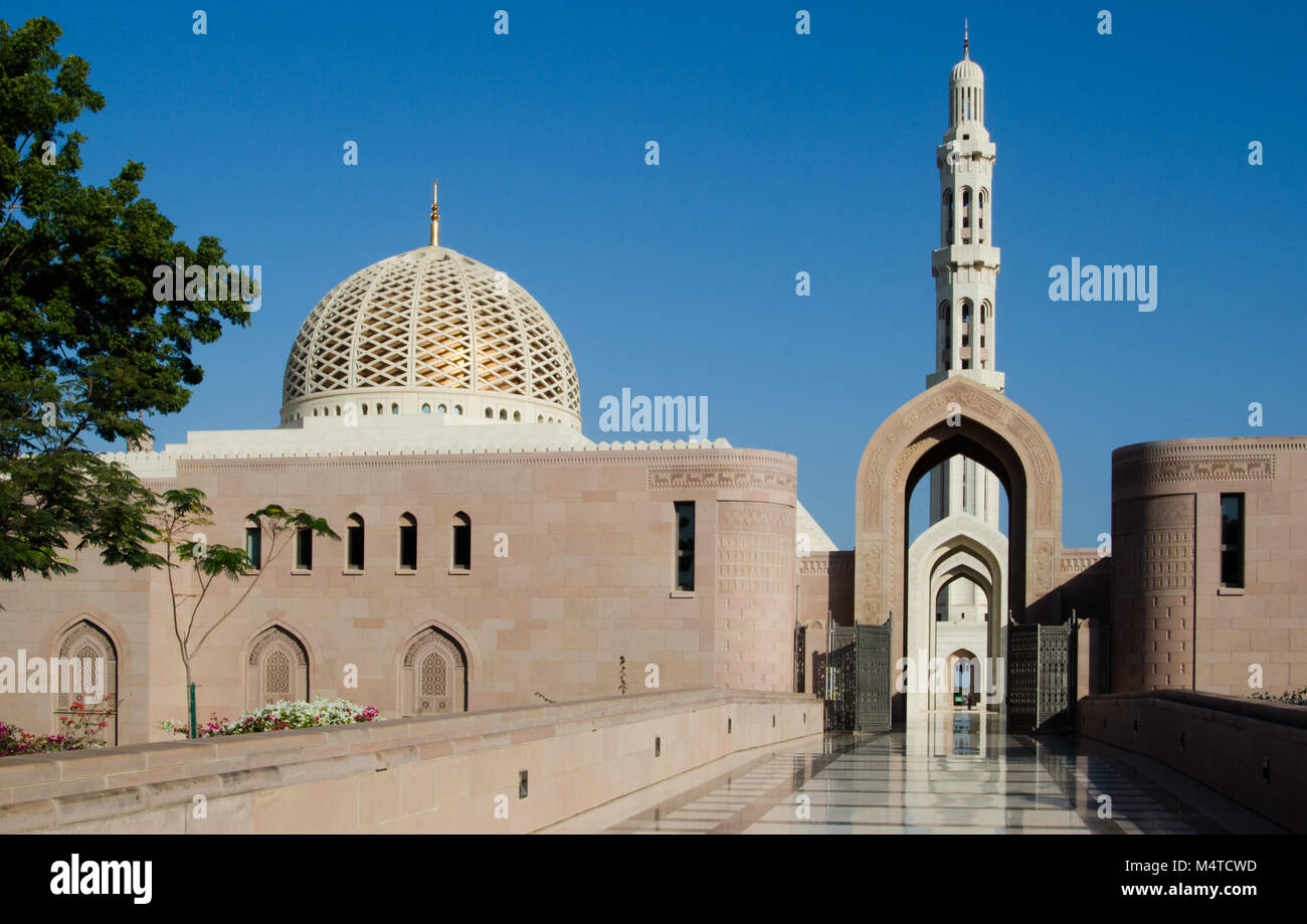 Grand Mosque in Muscat Oman Stock Photo - Alamy