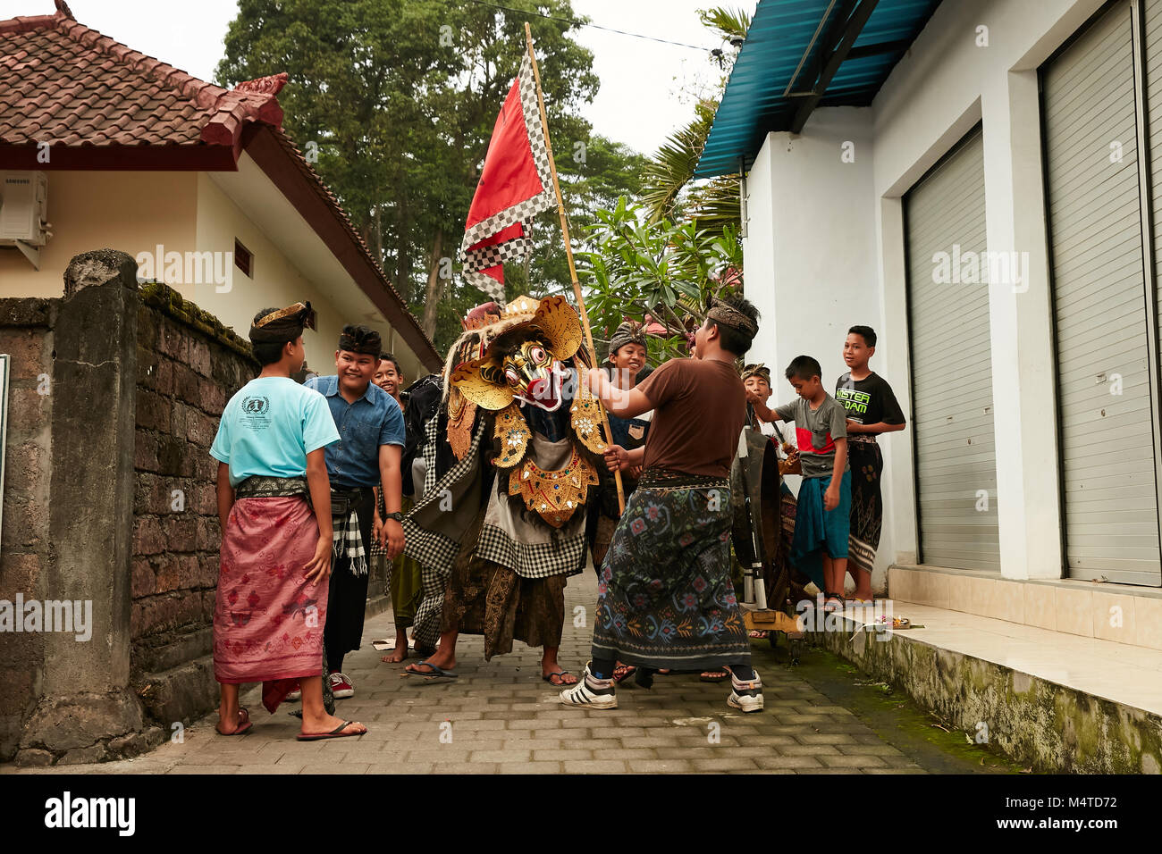 Children bali traditional dance hi-res stock photography and images - Alamy