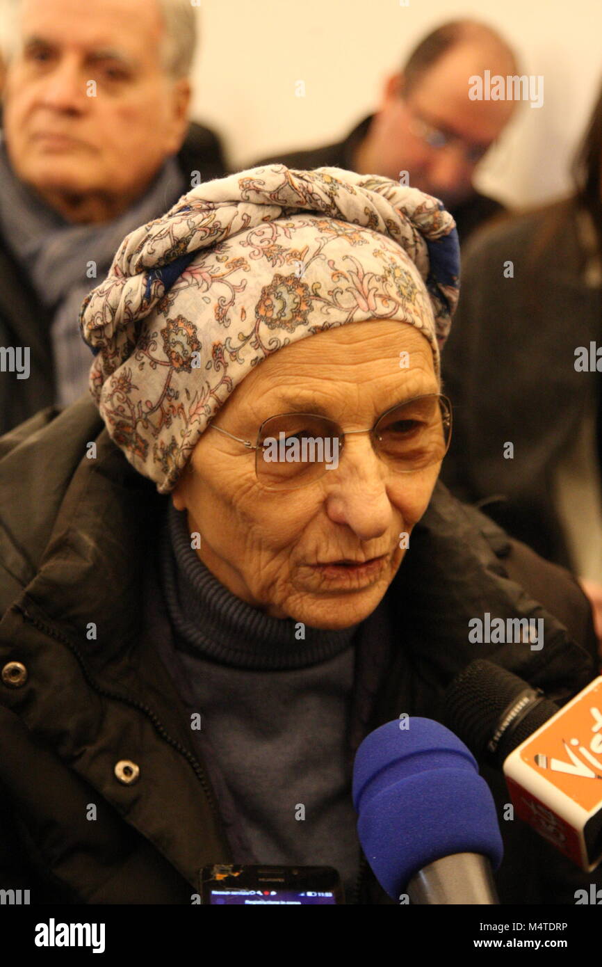 Emma bonino conference hi-res stock photography and images - Alamy
