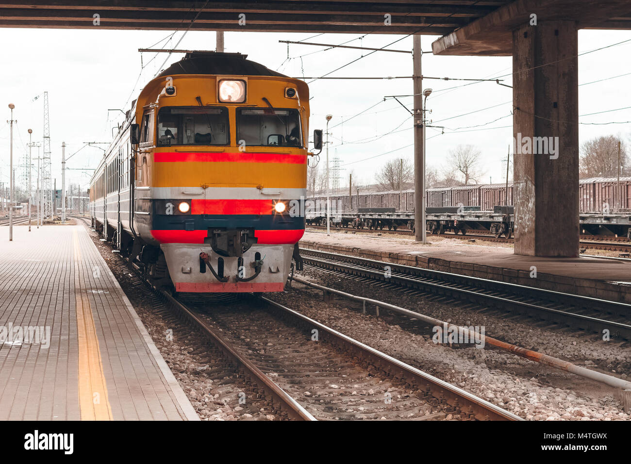 Passenger diesel train hi-res stock photography and images - Alamy