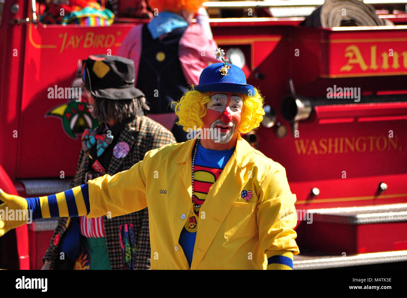 Adult clowns hi-res stock photography and images - Alamy