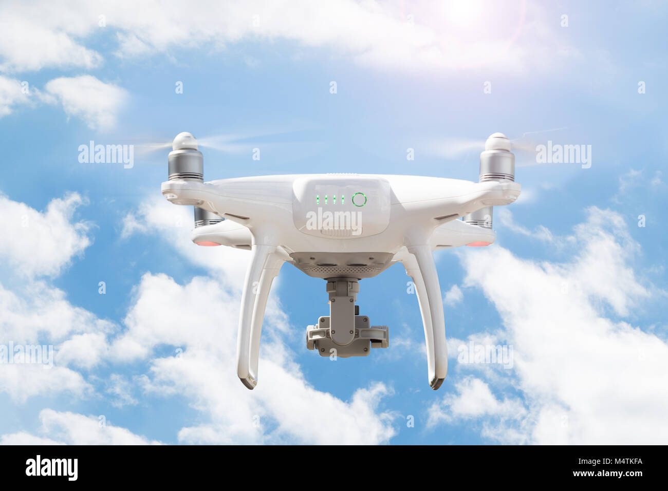 Drone low flying hi-res stock photography and images - Alamy