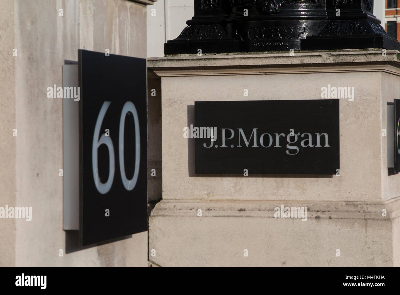 Jp morgan bank corporate hi-res stock photography and images - Alamy
