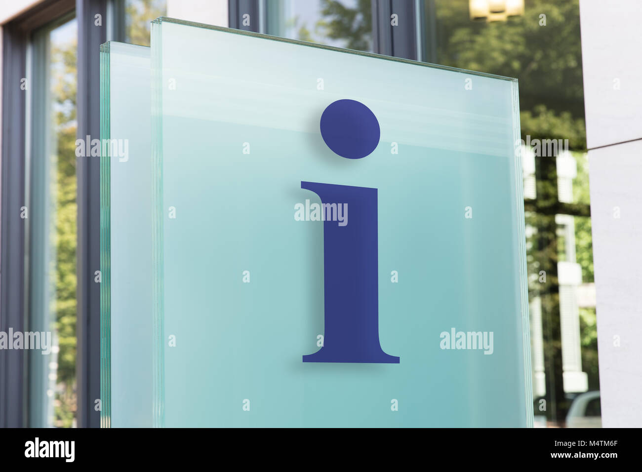 City sign board hi-res stock photography and images - Alamy