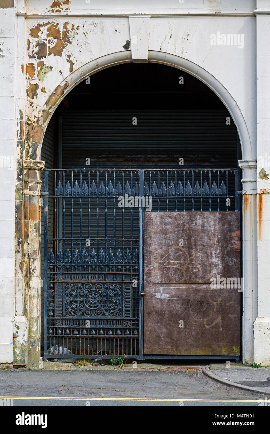 Blocked entrance hi-res stock photography and images - Alamy