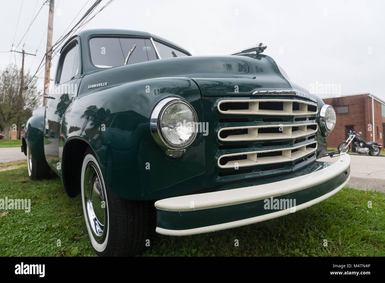Vintage studebaker truck hi-res stock photography and images - Alamy