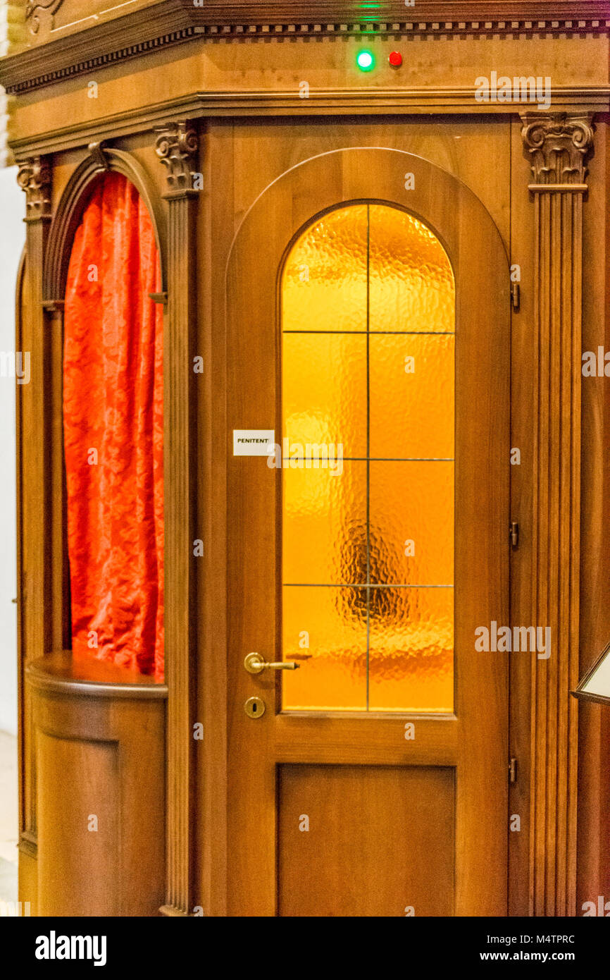 Confessional door hi-res stock photography and images - Alamy