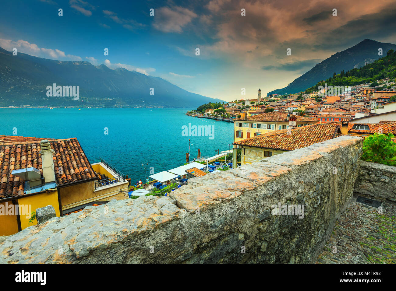 Limone sul garda beach hi-res stock photography and images - Alamy