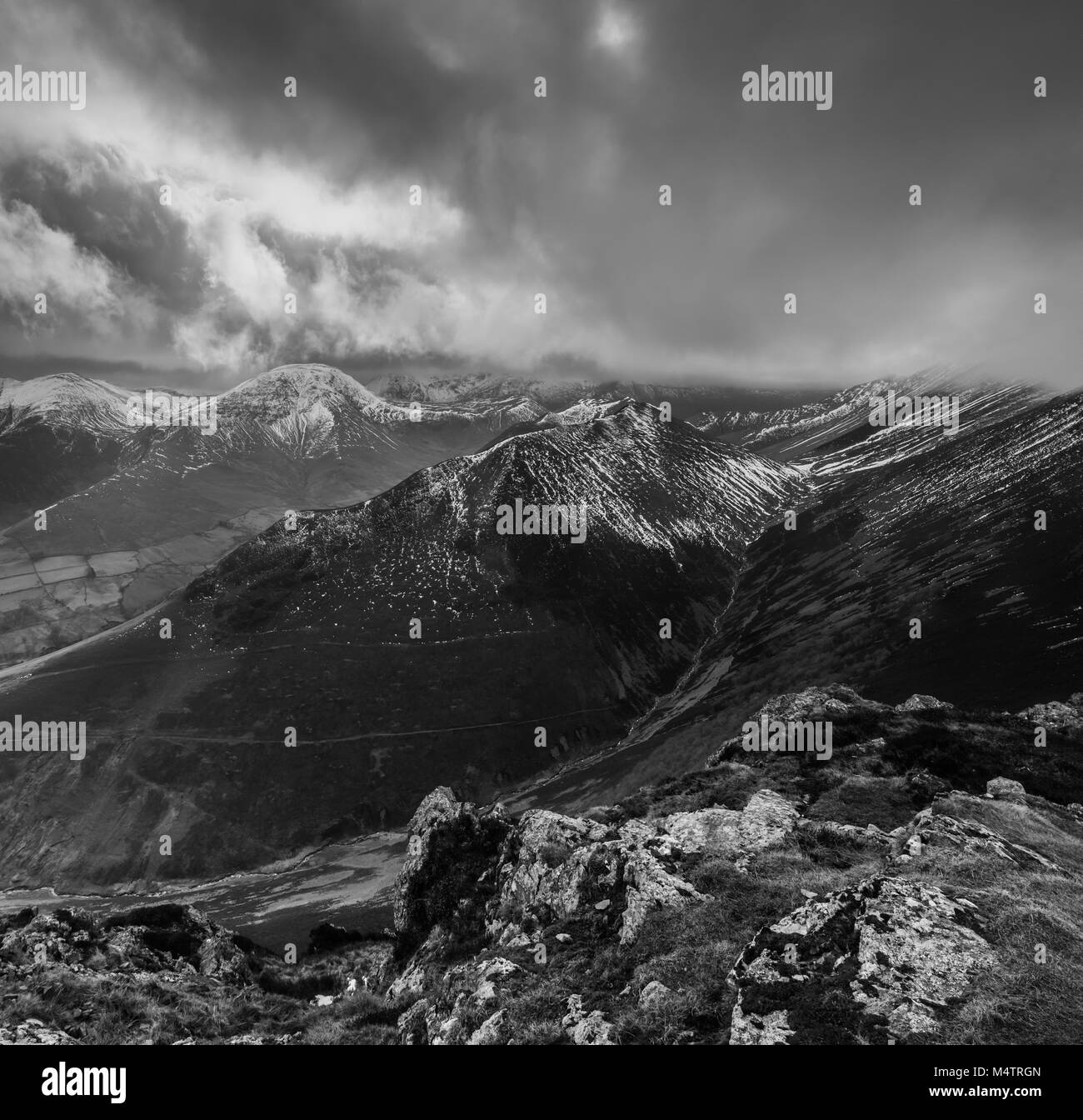 Newlands valley high view hi-res stock photography and images - Alamy