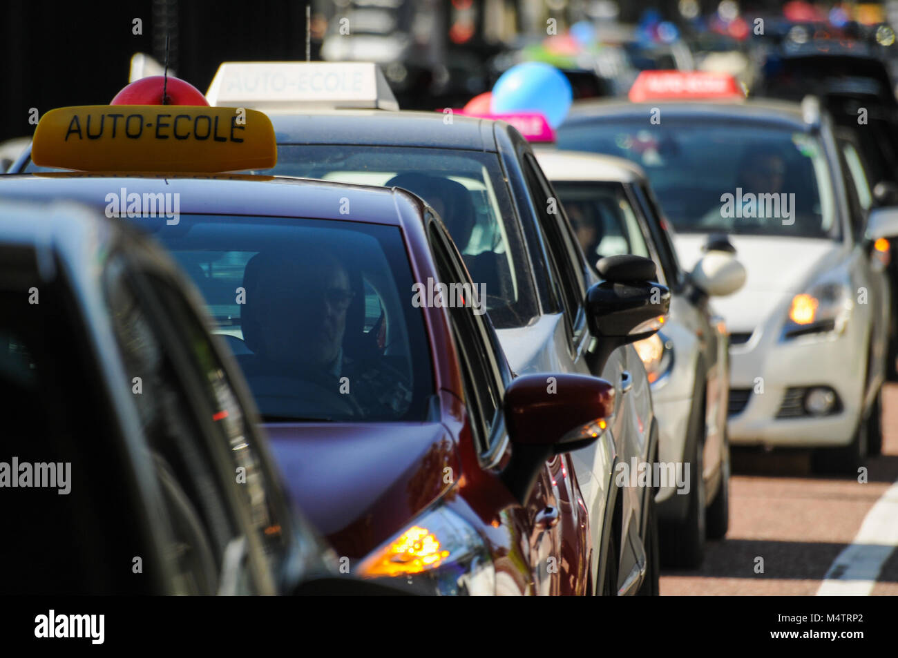 Driving instructors hi-res stock photography and images - Alamy