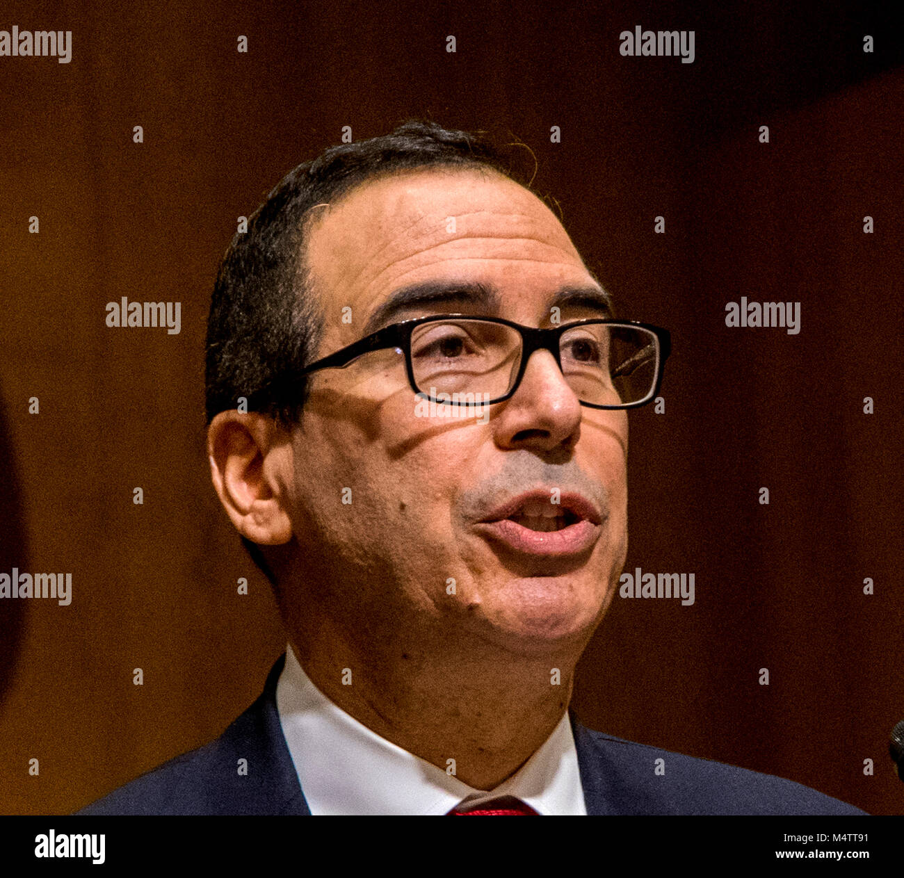 Steven mnuchin trump hi-res stock photography and images - Alamy