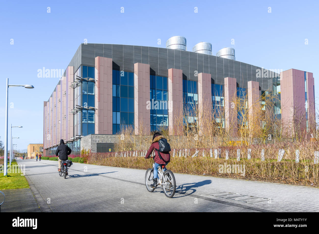 Cambridge university engineering department hi-res stock photography ...