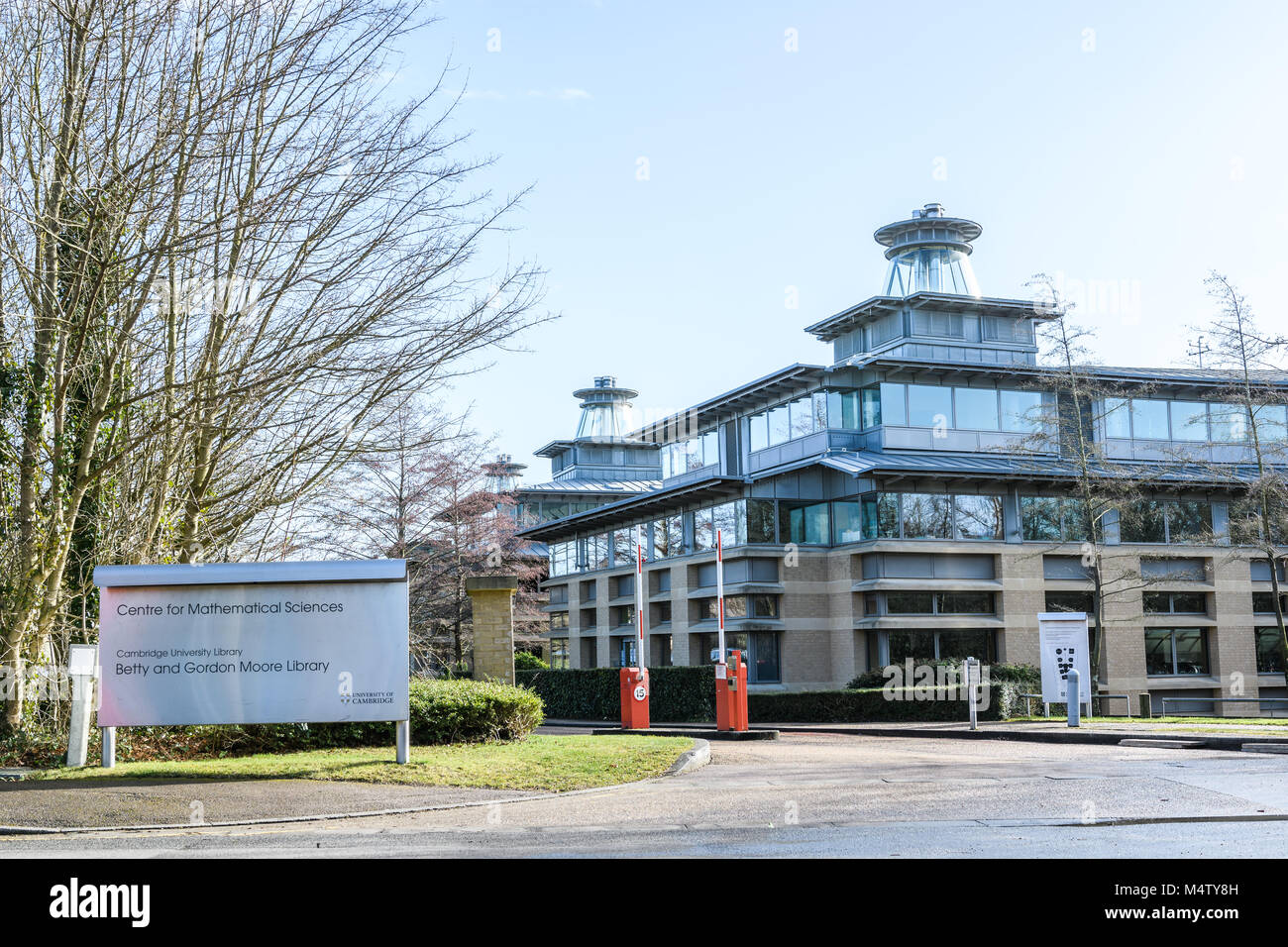 Mathematical sciences cambridge hi-res stock photography and images - Alamy