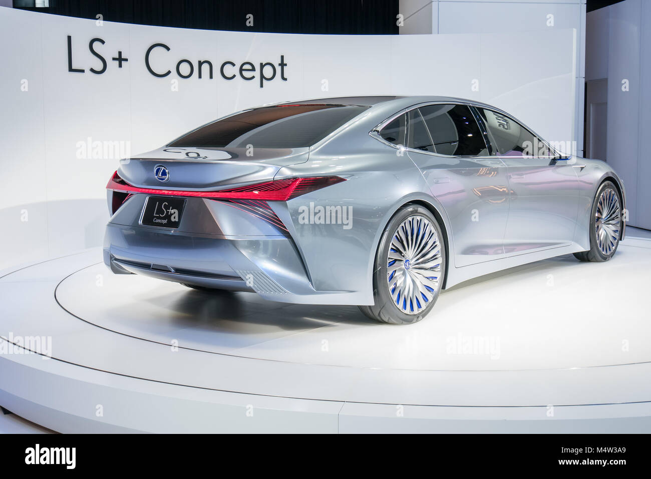 Lexus car ls hi-res stock photography and images - Alamy