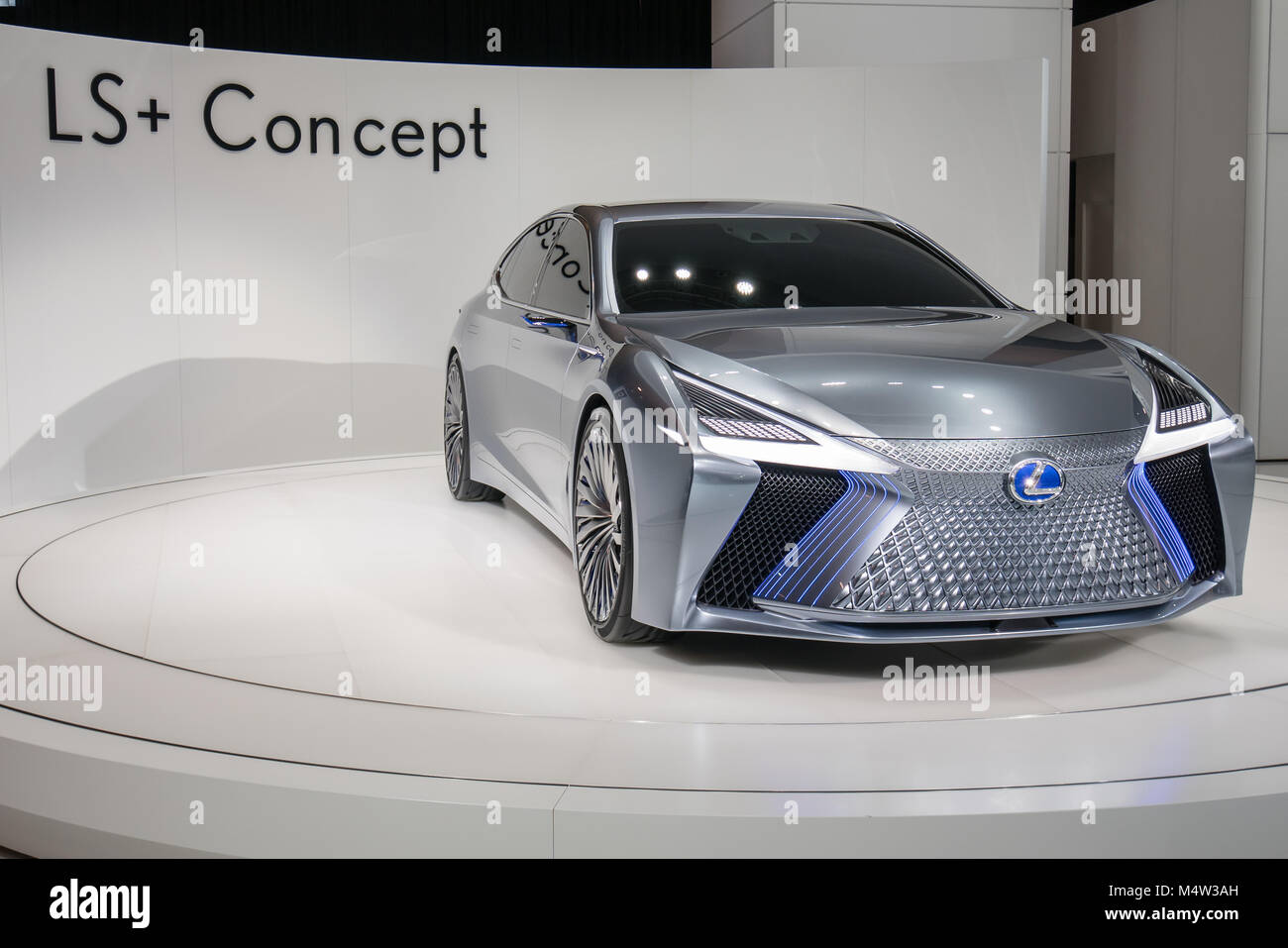 silver lexus ls concept car Stock Photo - Alamy