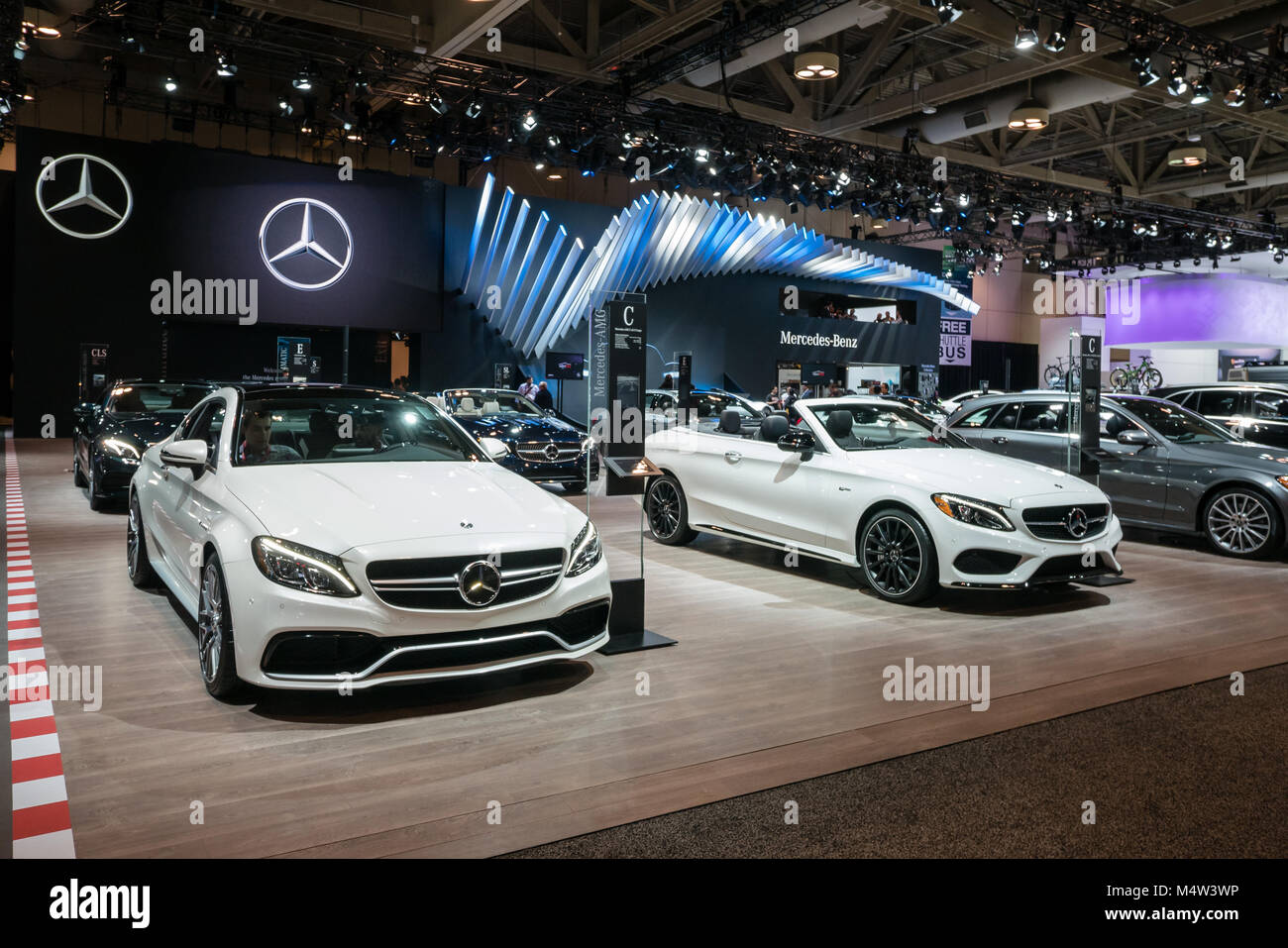 Benz car show room hi-res stock photography and images - Alamy
