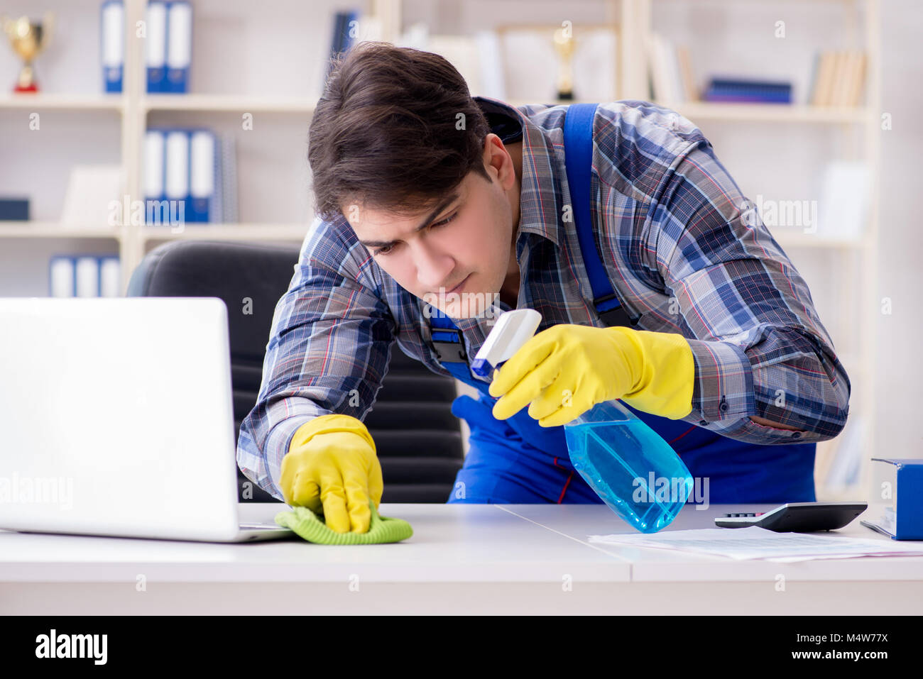 Happy tidy office desk hi-res stock photography and images - Alamy