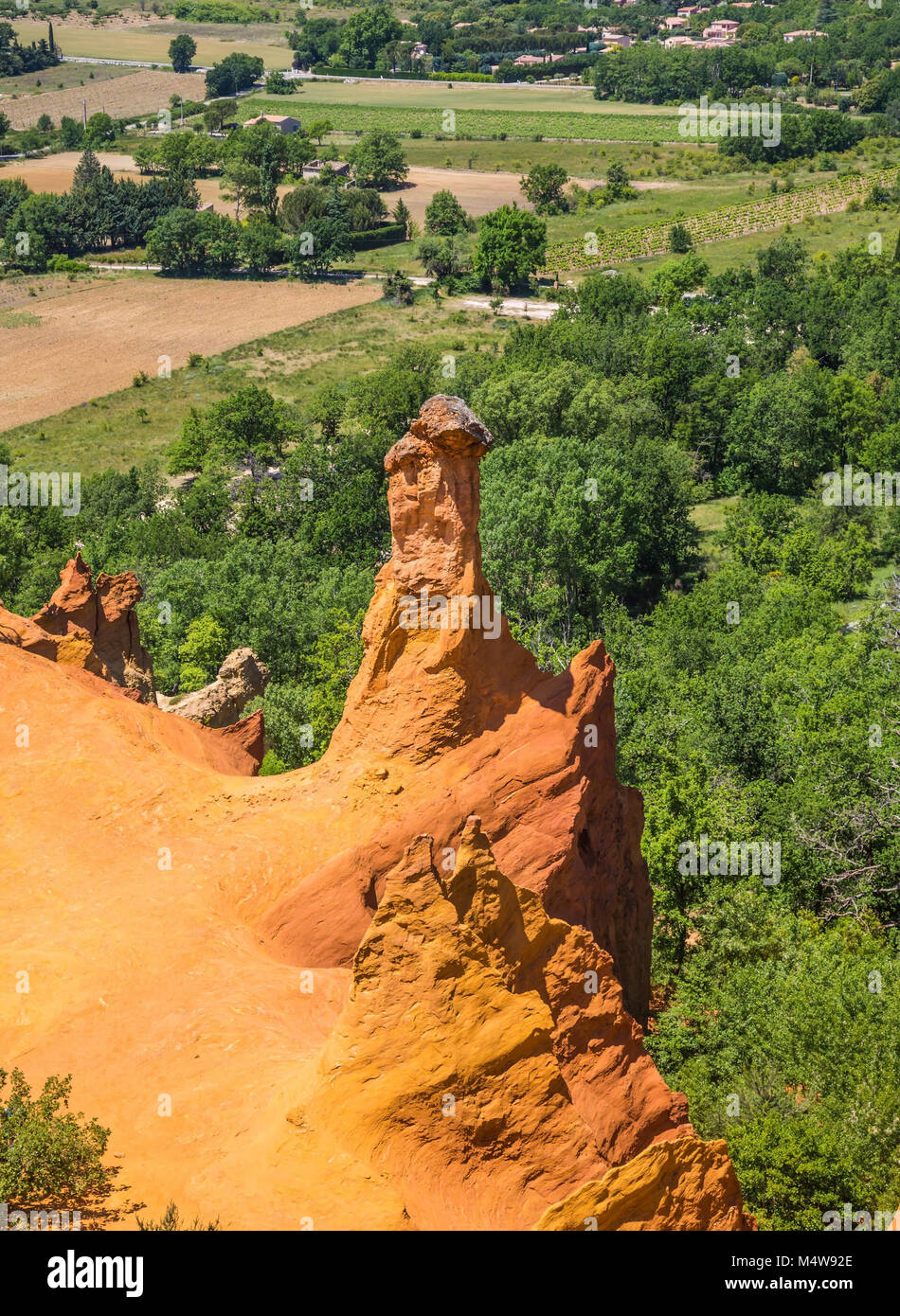 Languedoc roussillon mountains hi-res stock photography and images - Alamy