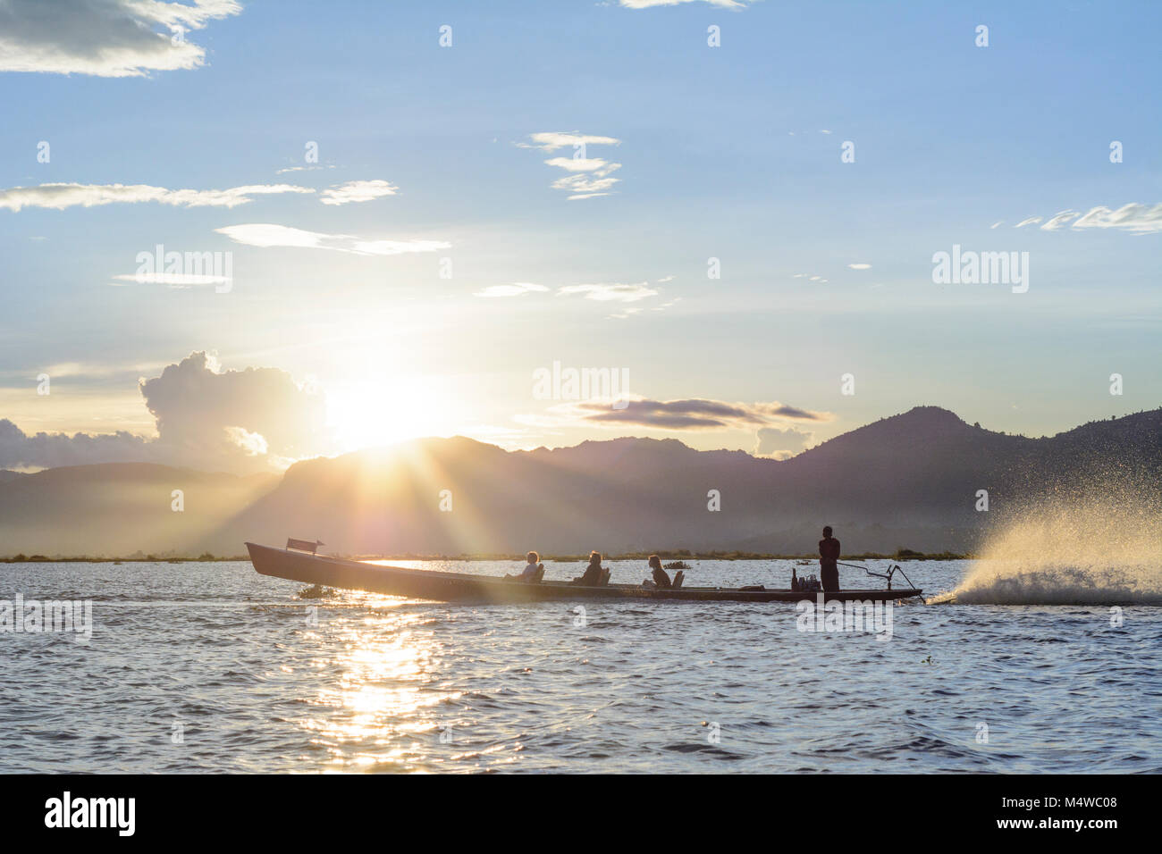 Nyaung Shwe: Inle lake, mountains, sunset, boat, Inle Lake, Shan State ...