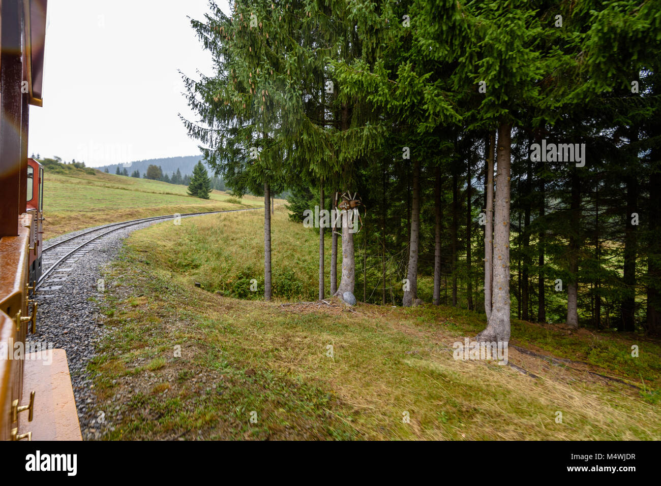 Wavy train tracks hi-res stock photography and images - Alamy