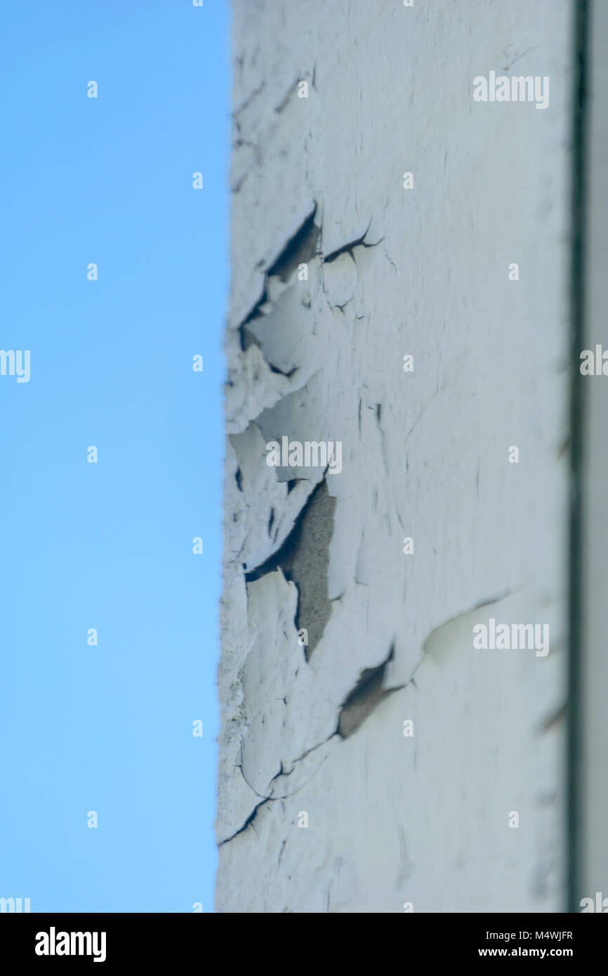 concrete wall with splinters and cracks white Stock Photo - Alamy