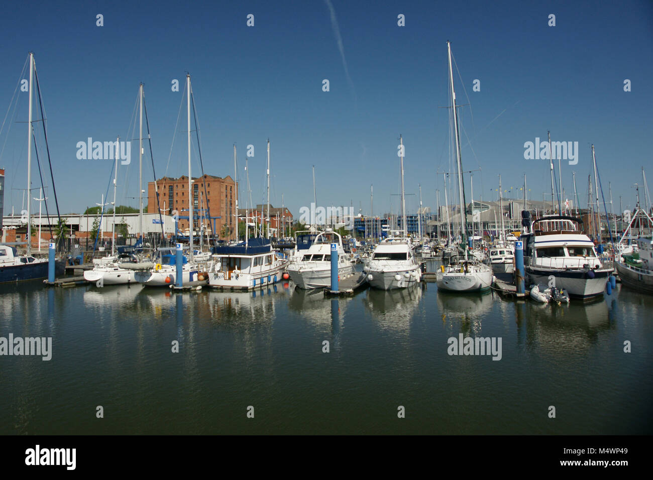 Hull Marina, Kingston Upon Hull, Humber Dock Stock Photo - Alamy