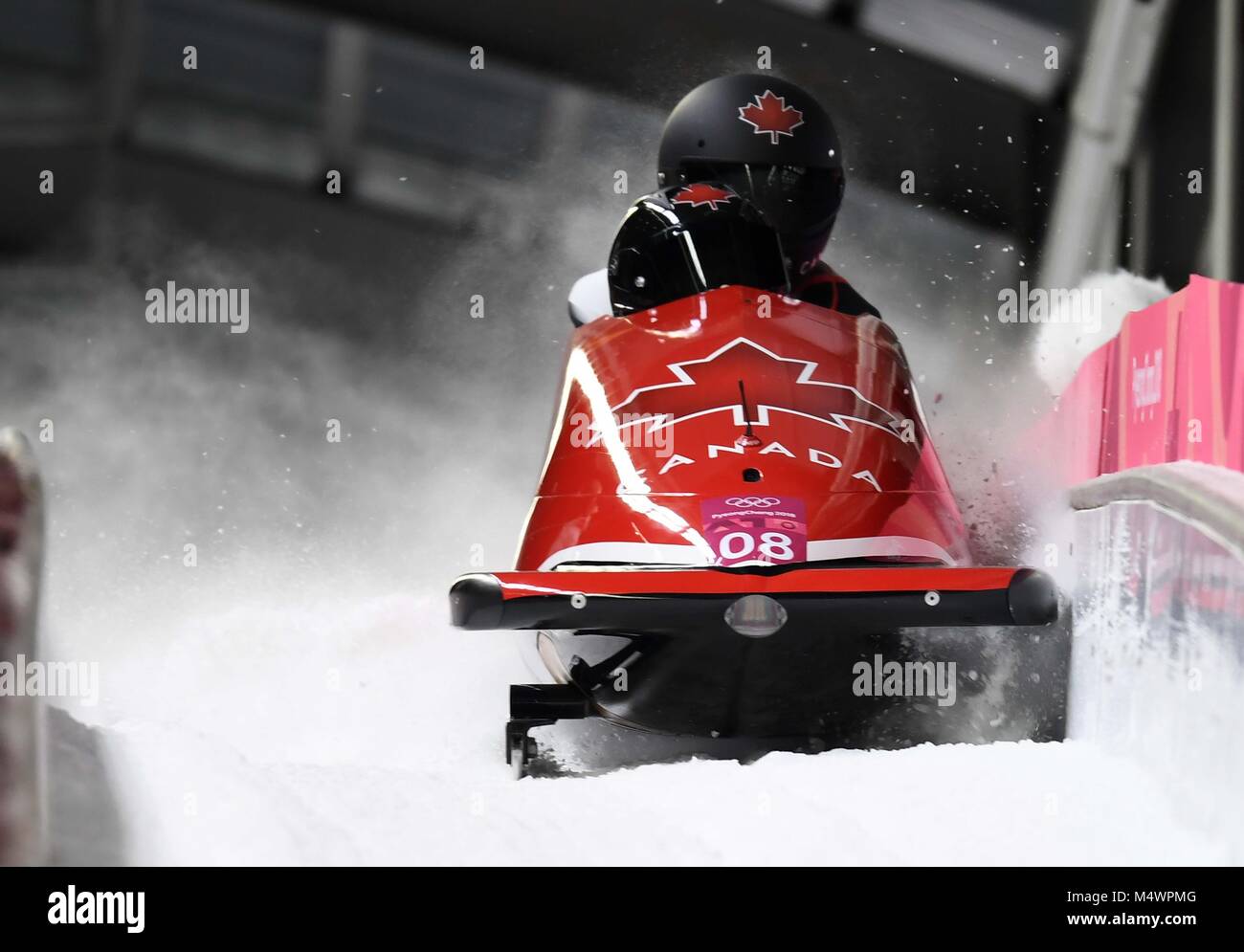 Mens 2 man bobsleigh olympic sliding centre hi-res stock photography ...