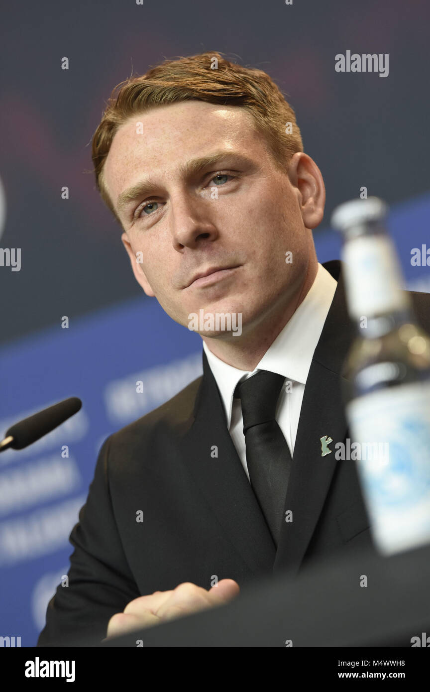 Edwin thomas hi-res stock photography and images - Alamy