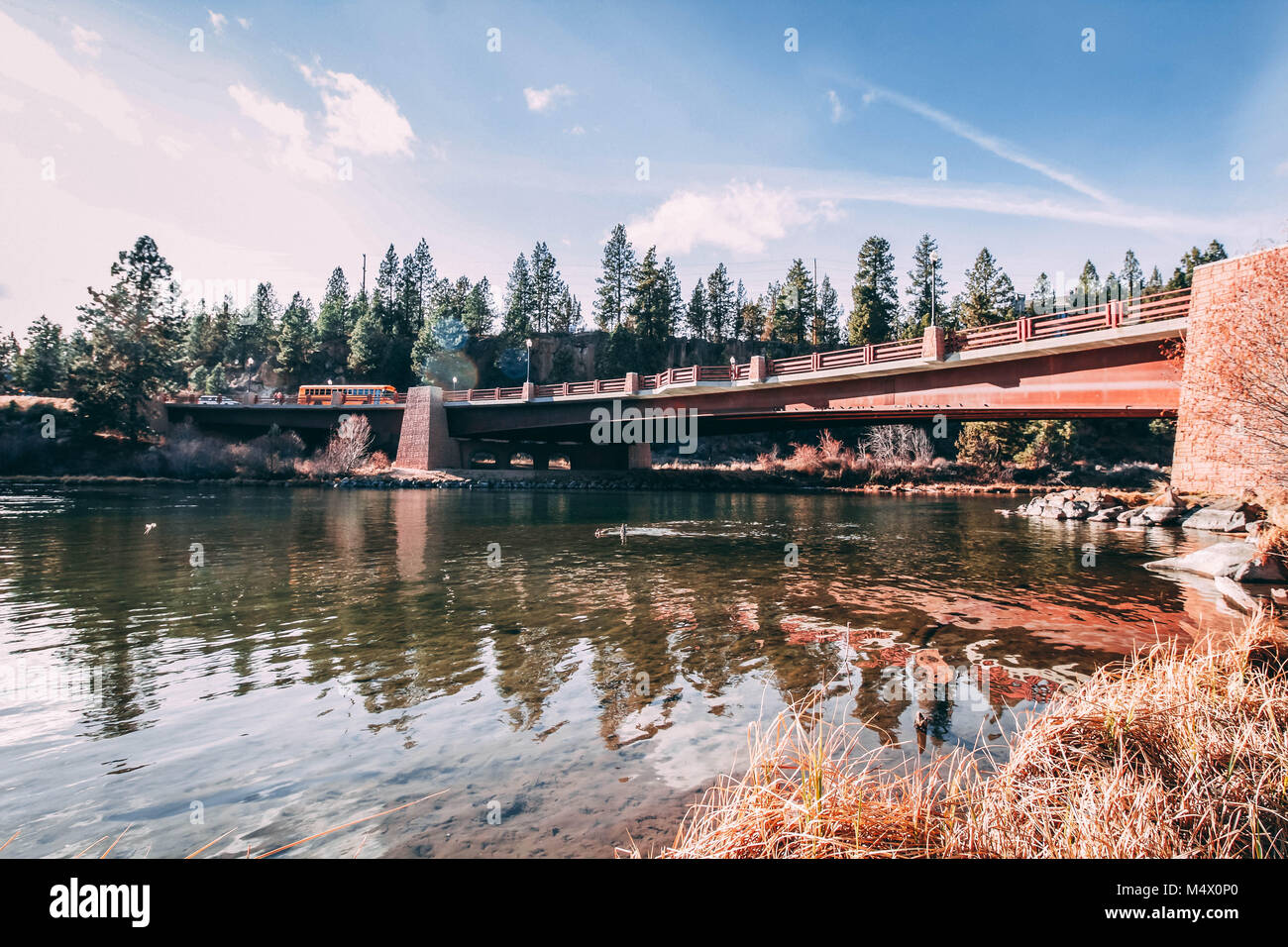 Bend oregon bridge hi-res stock photography and images - Alamy