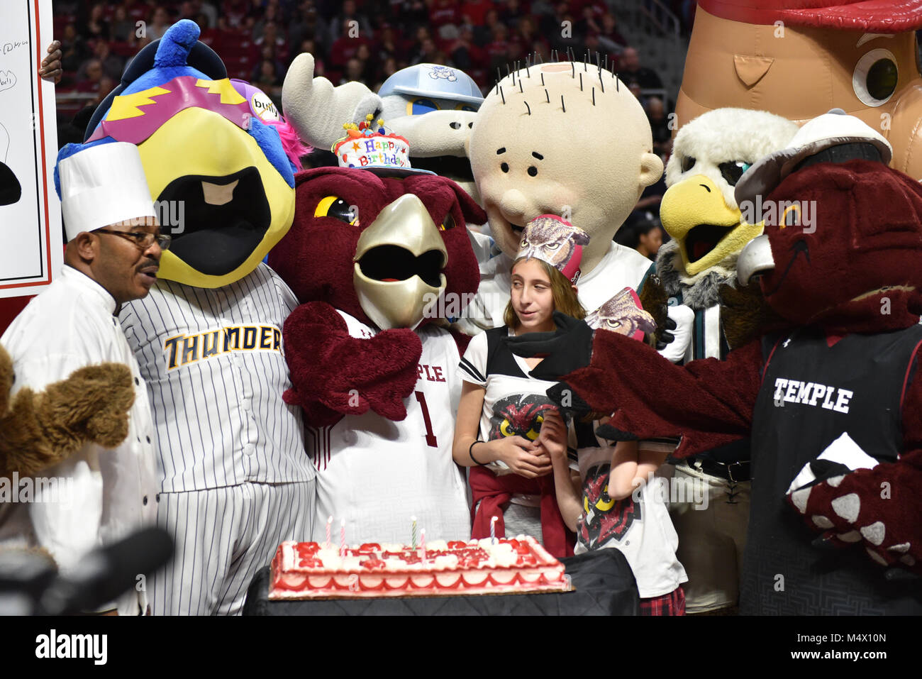 Philadelphia, Pennsylvania, USA. 18th Feb, 2018. Temple Owls mascot ...