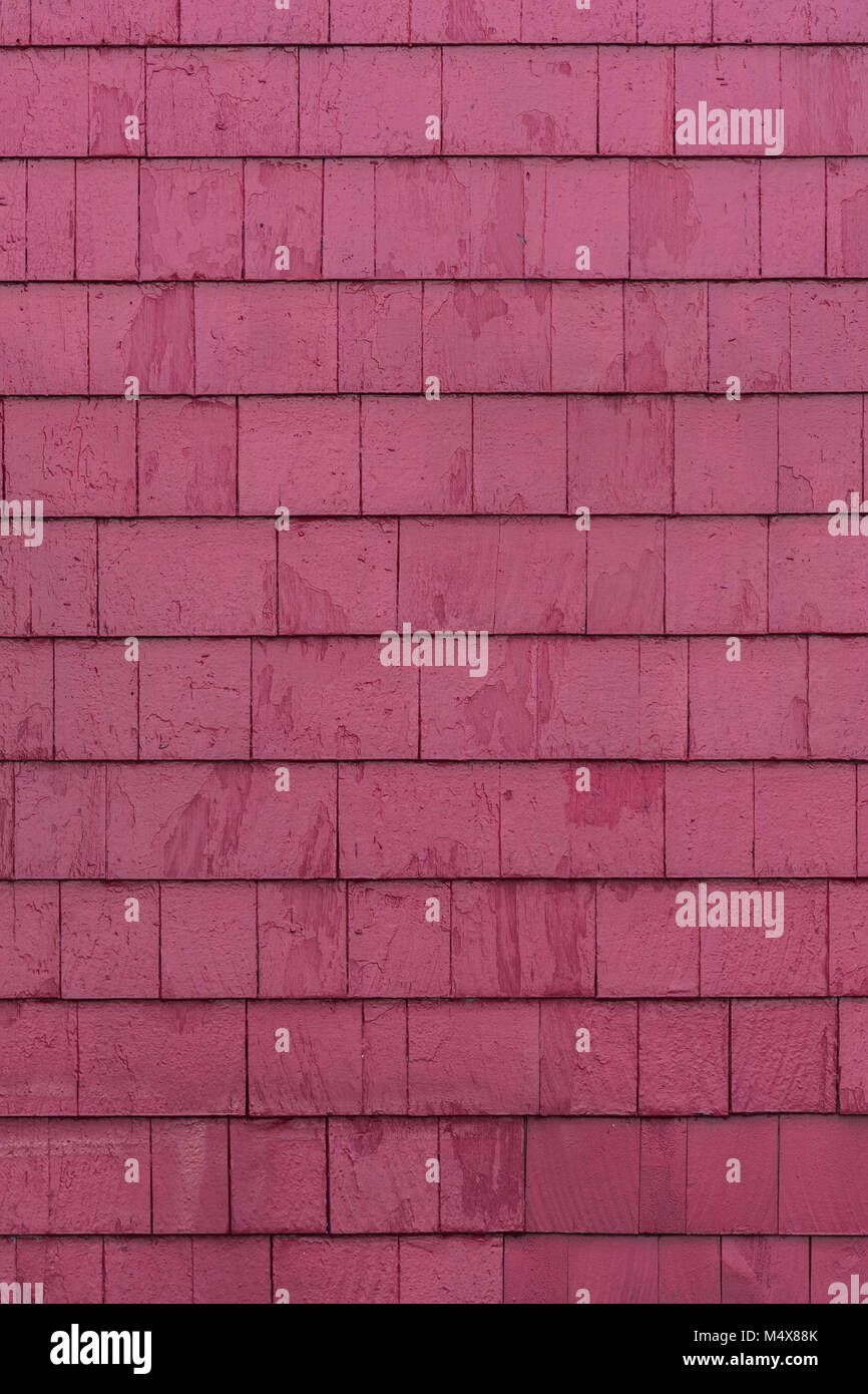 Red Shakes Siding Vertical Orientation Background Image Stock Photo - Alamy