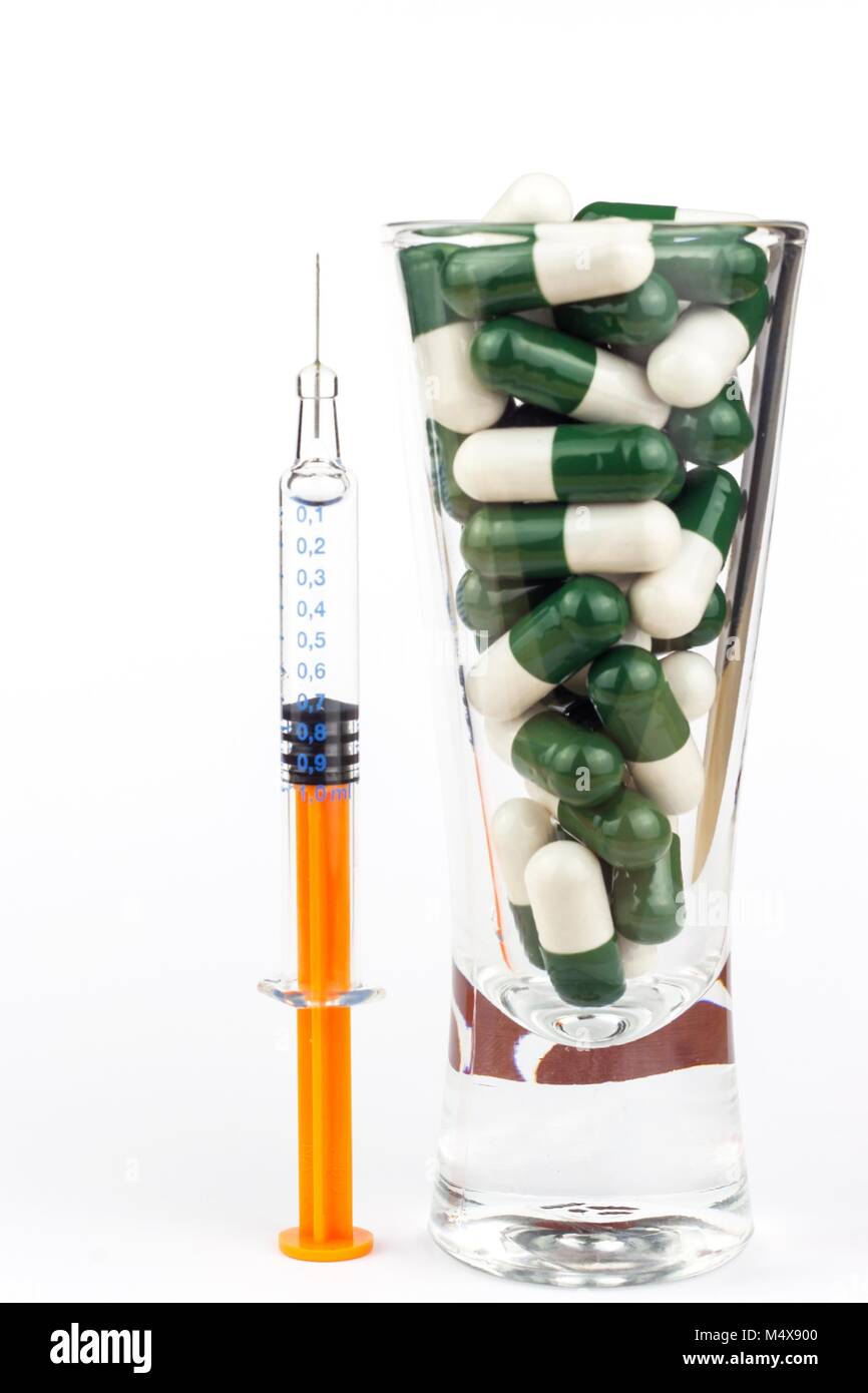 Painkiller cocktail hi-res stock photography and images - Alamy