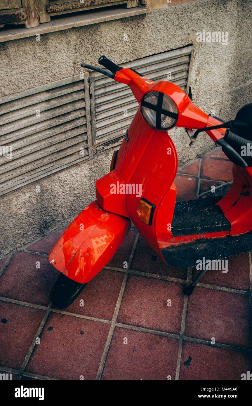 French moped hi-res stock photography and images - Alamy