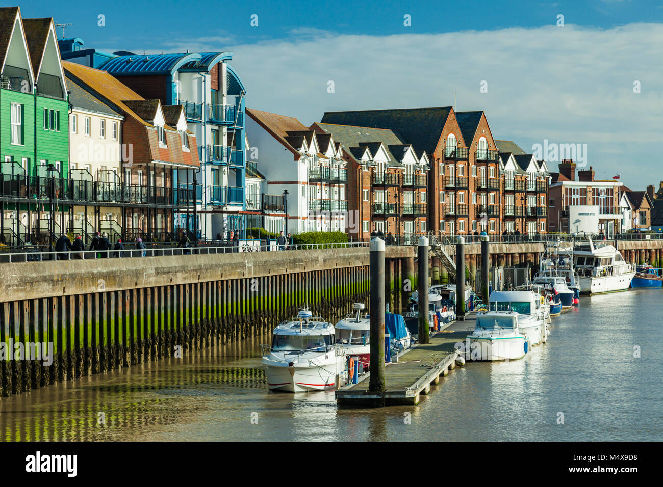 Littlehampton west sussex hi-res stock photography and images - Alamy