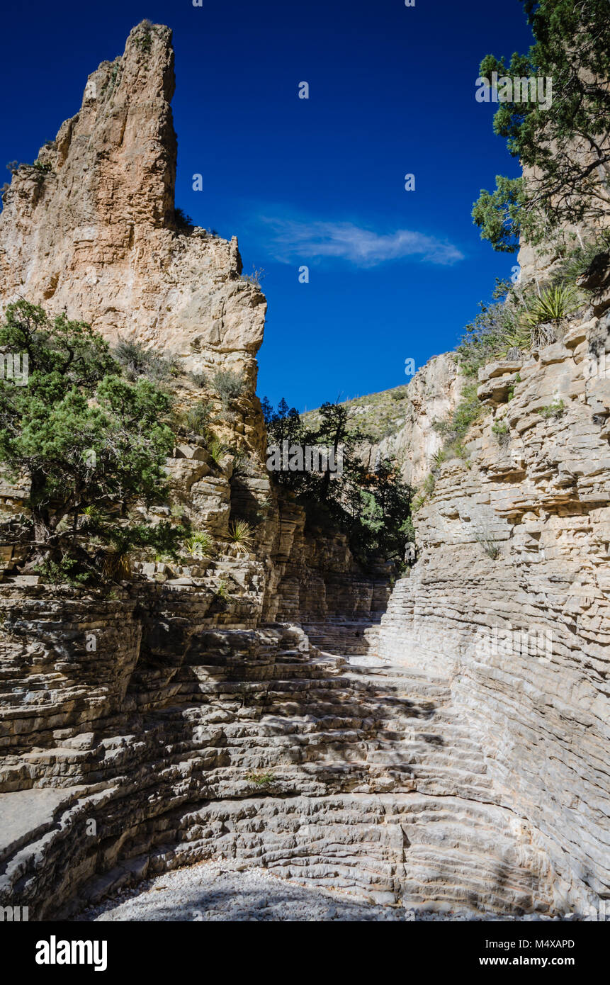 Hiker's Staircase rock formation on Devil's Hall Trail in Guadalupe ...