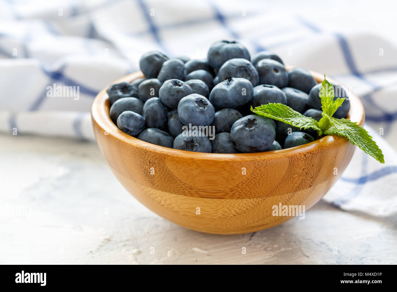 Blueberries bowl hi-res stock photography and images - Alamy