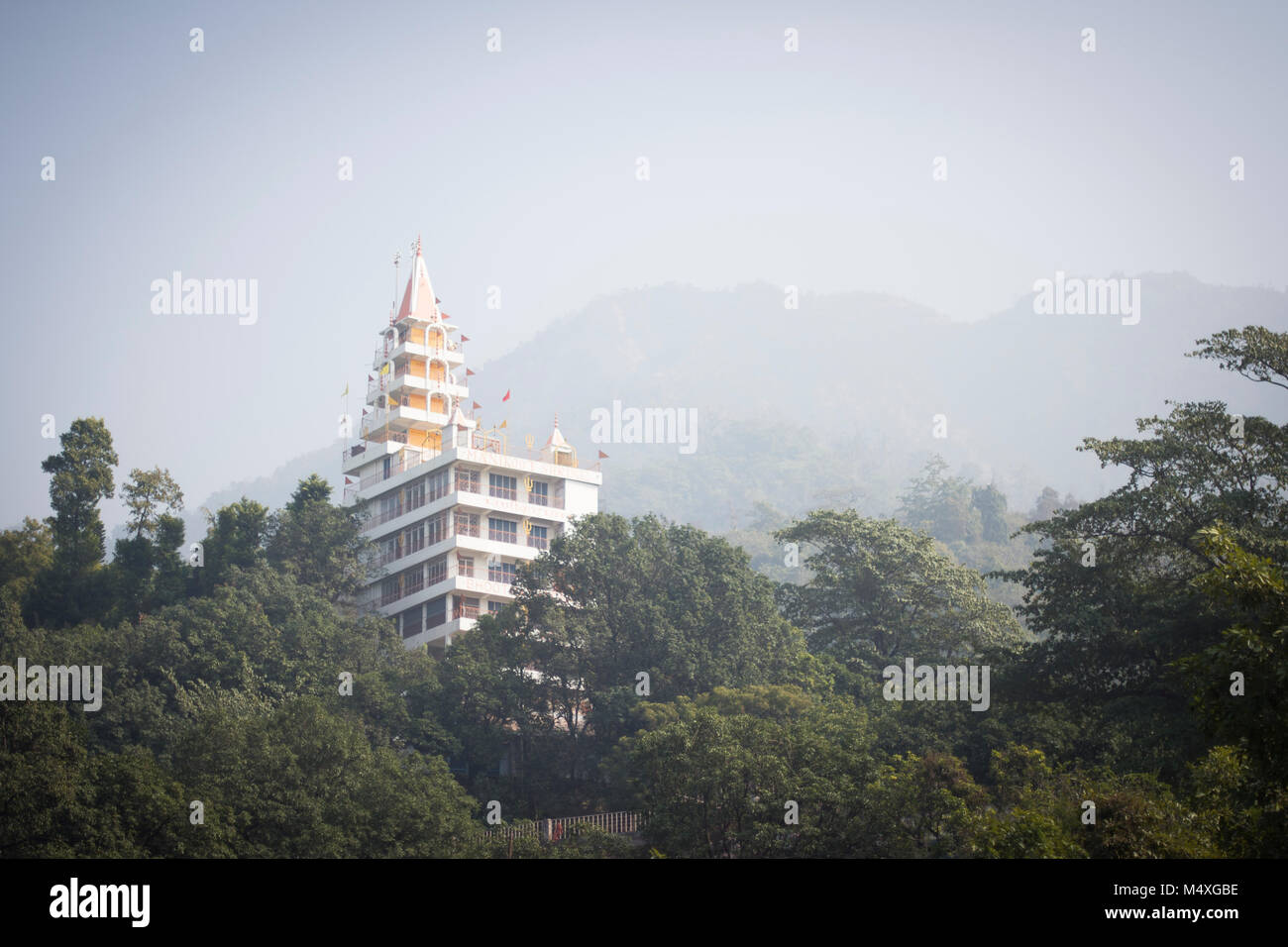 Rishikesh temple hi-res stock photography and images - Alamy