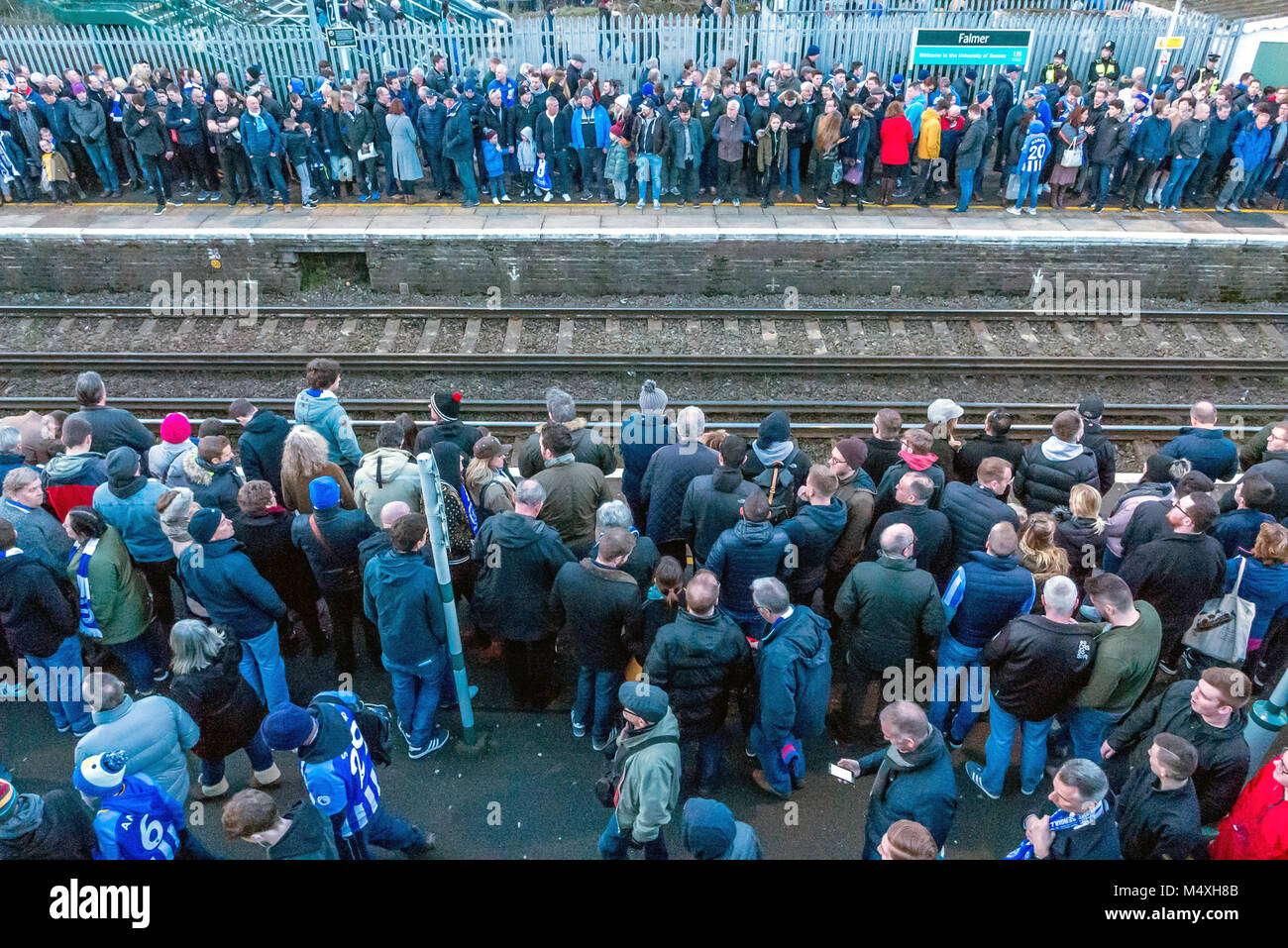 Coomuters hi-res stock photography and images - Alamy