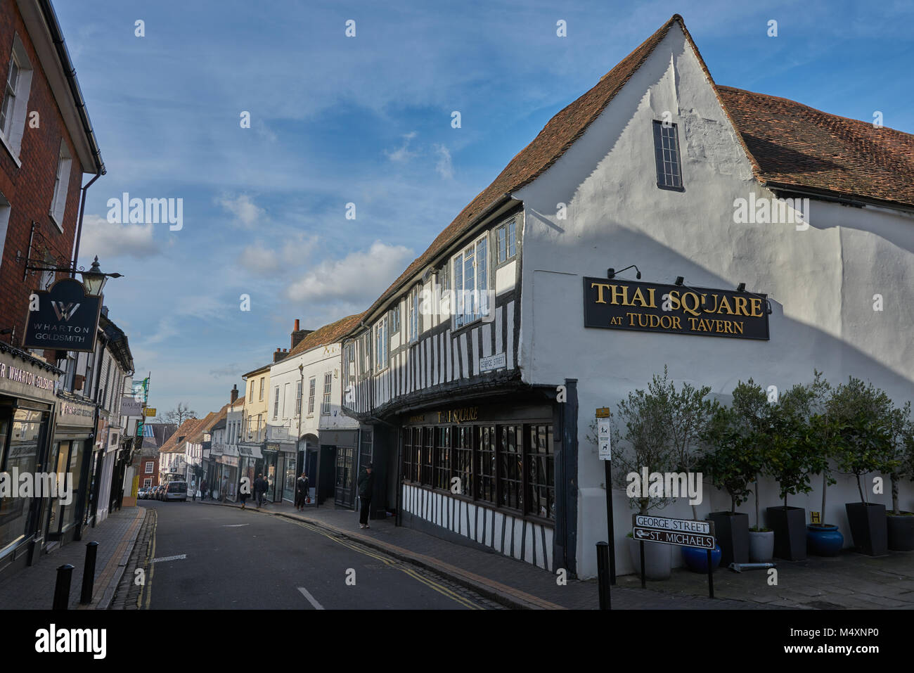 Thai restaurant high street hi-res stock photography and images - Alamy